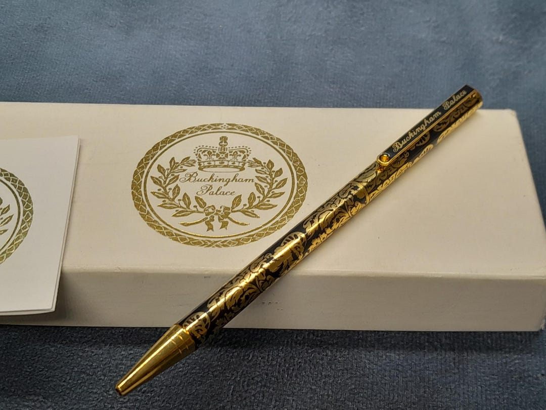 Enamel Buckingham Palace Pen With Display Case, No Ink Cartridge - the ...