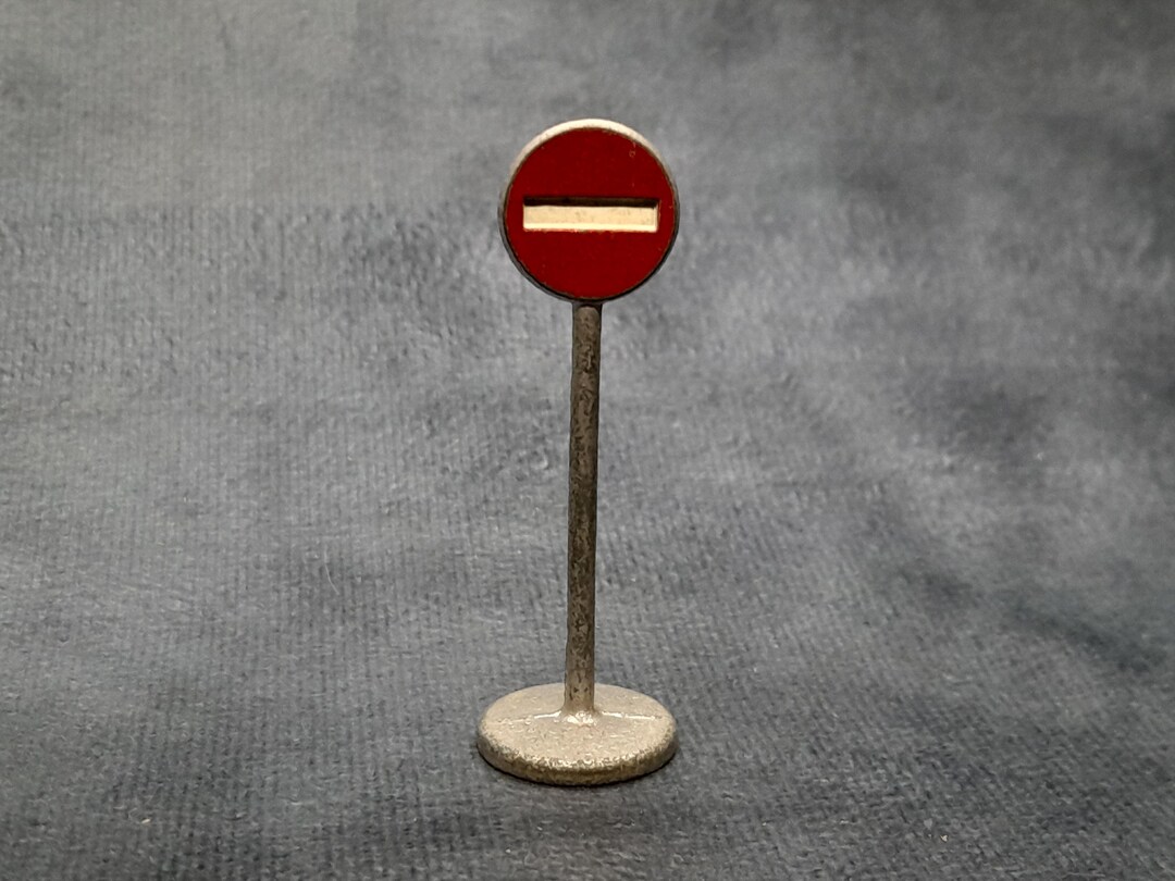 1950’s Dinky Metal Road Sign | No Entry Sign | Road Signs | Vintage ...