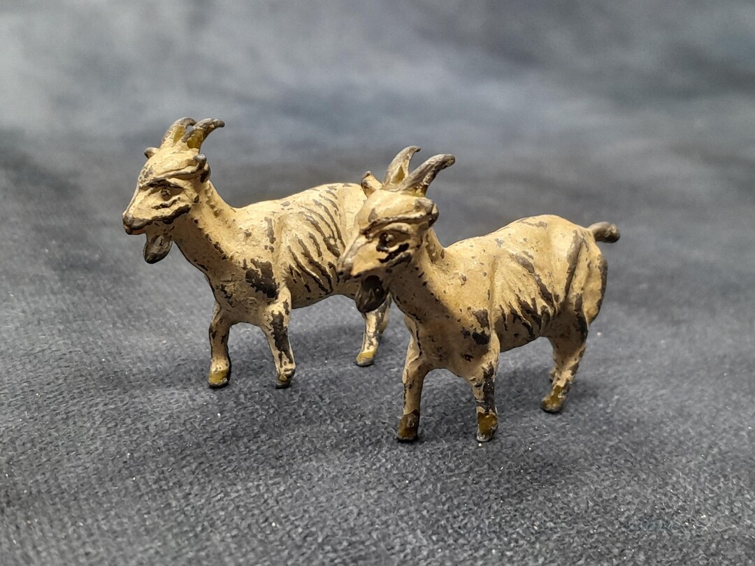 Vintage Pair of Miniature Goat Figurines, Metal Farm Animal Miniatures ...