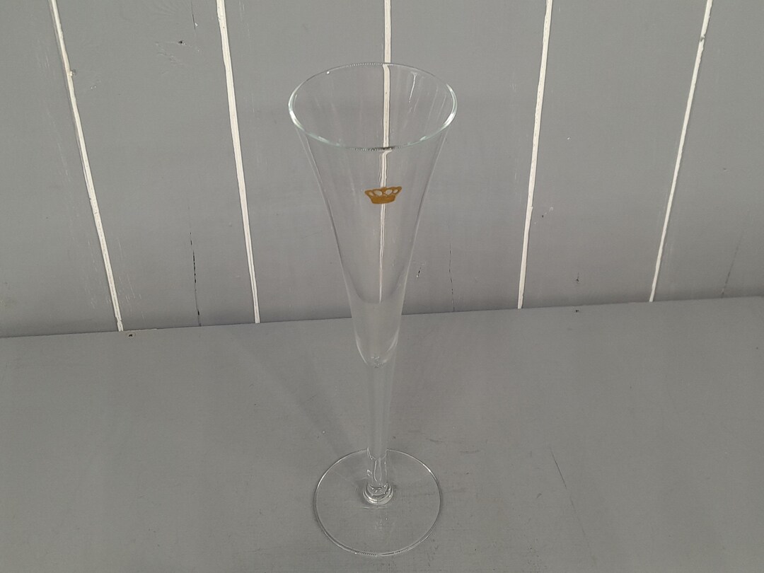 Champagne Trumpet Flute, Gold Crown, Crown Royal Champagne Glass ...