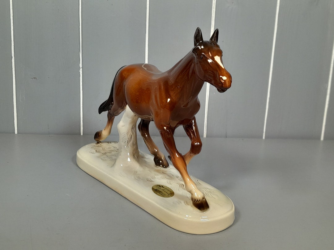 Hertwig Katzhutte Horse, Porcelain Horse Figurine, Germany - Etsy