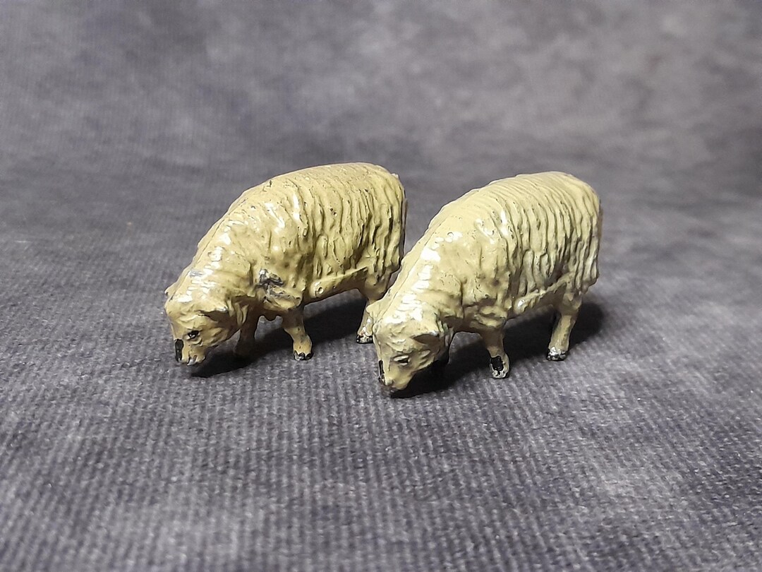 Vintage Pair of Miniature Sheep Figurines, Metal Farm Animal Miniatures ...