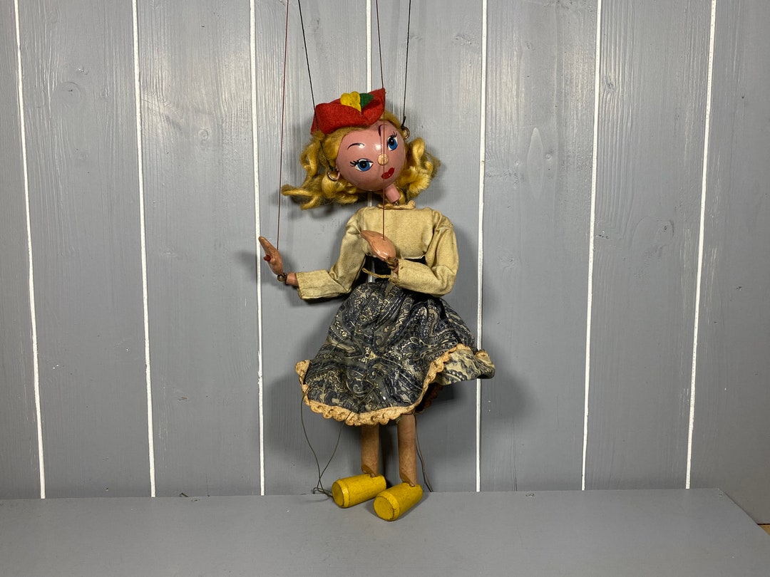 Vintage 1950s Dutch Girl Pelham Puppet, With All Strings, Repair ...
