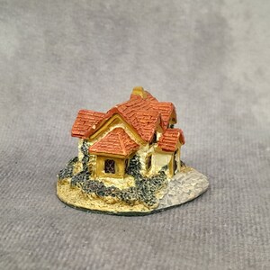 Miniature Building Model Ornament, the Old Cottage Collection by EPL ...