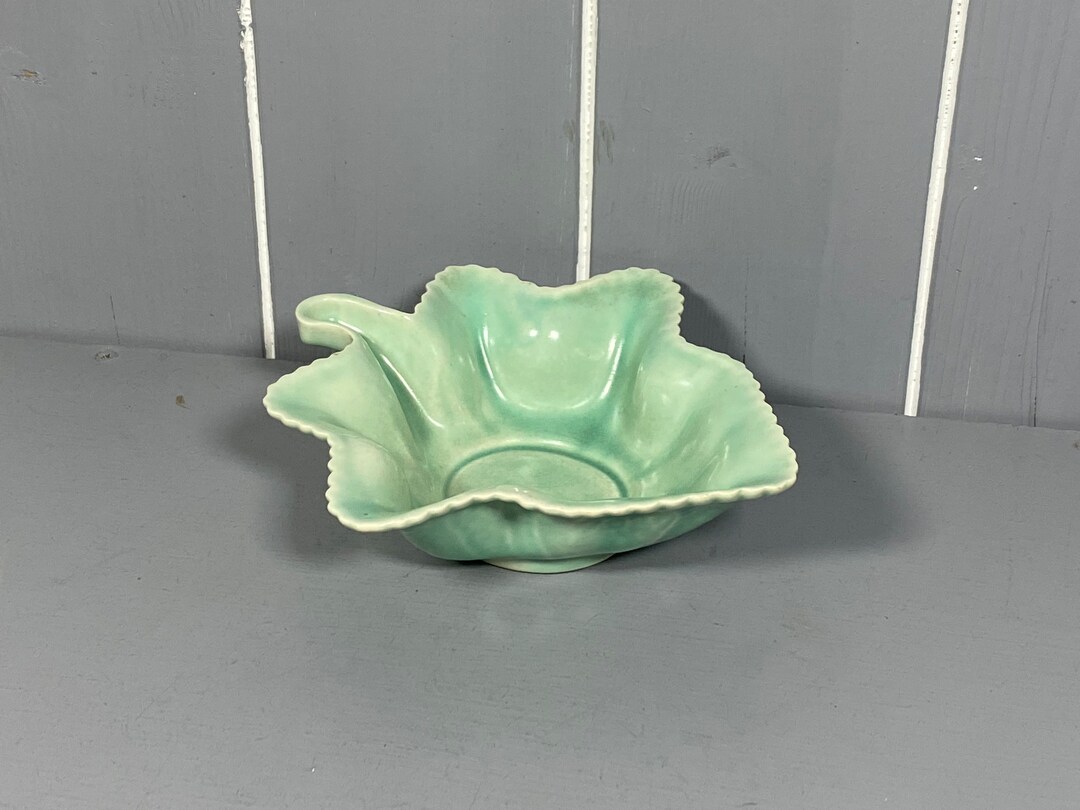 Spode’s Royal Jade Leaf Serving Dish, Made in England - Etsy