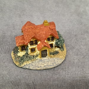 Miniature Building Model Ornament, the Old Cottage Collection by EPL ...