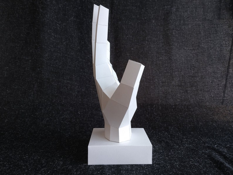 Low Poly Hand. Papercraft 3D - Etsy