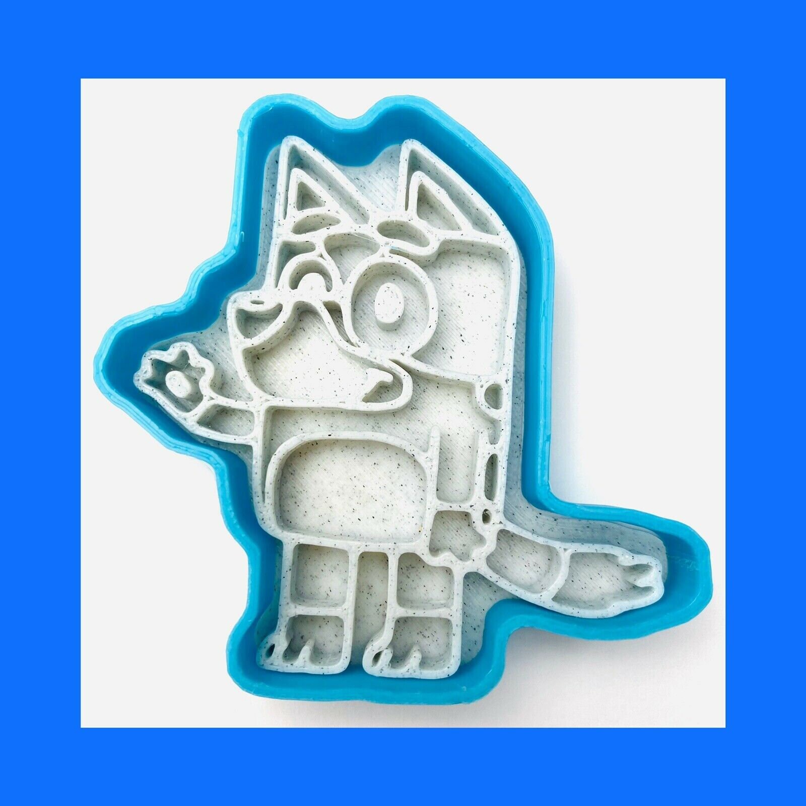 Food & Fermenting Tools & Utensils Bluey Cookie Cutter Home & Hobby ...