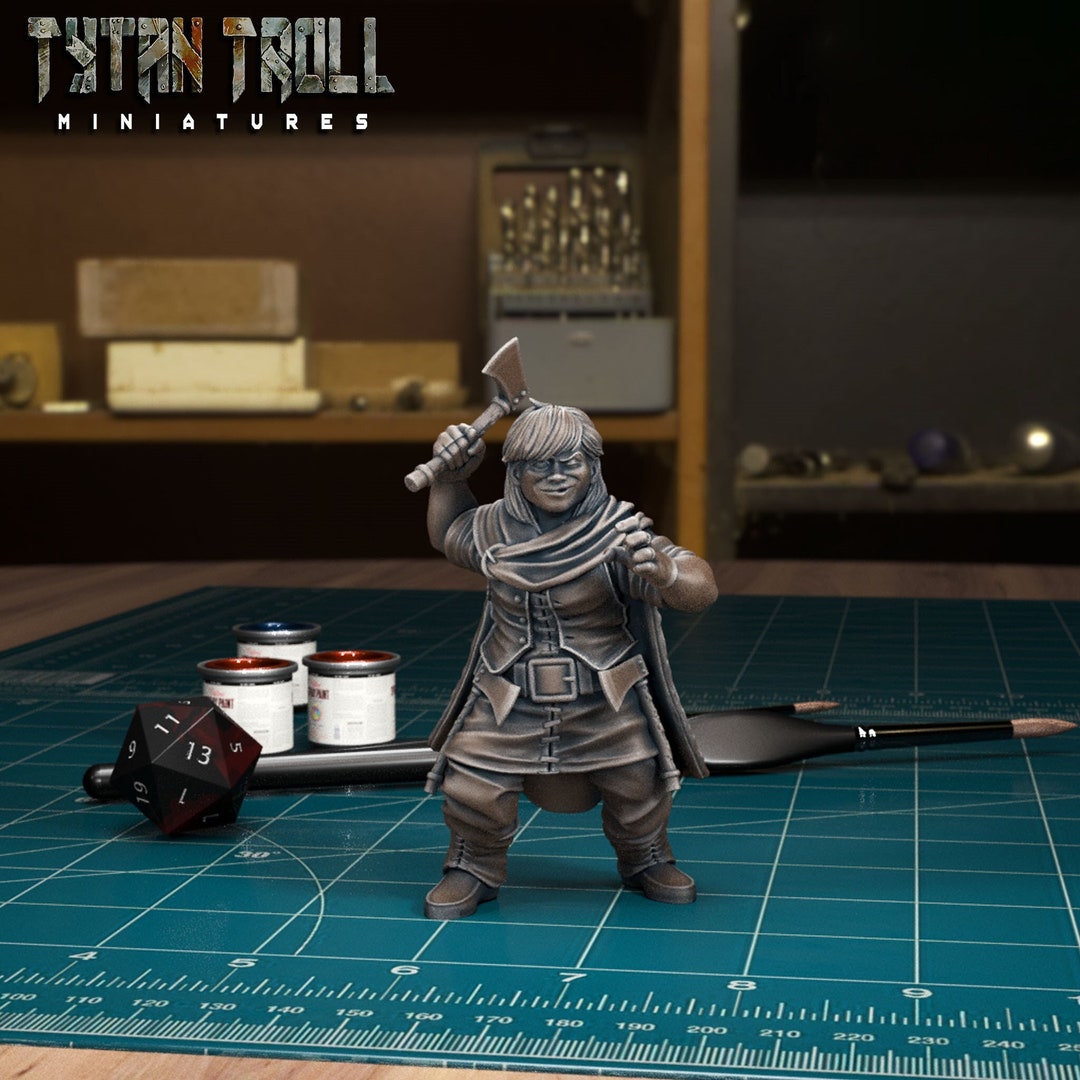 Dwarf Barbarian Miniature Female Dwarf Ranger Miniature for D&D 5e ...