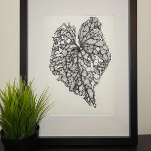 Garden Leaf Heart Illustration, Dot Work, Stippling, A4 Prints - Etsy