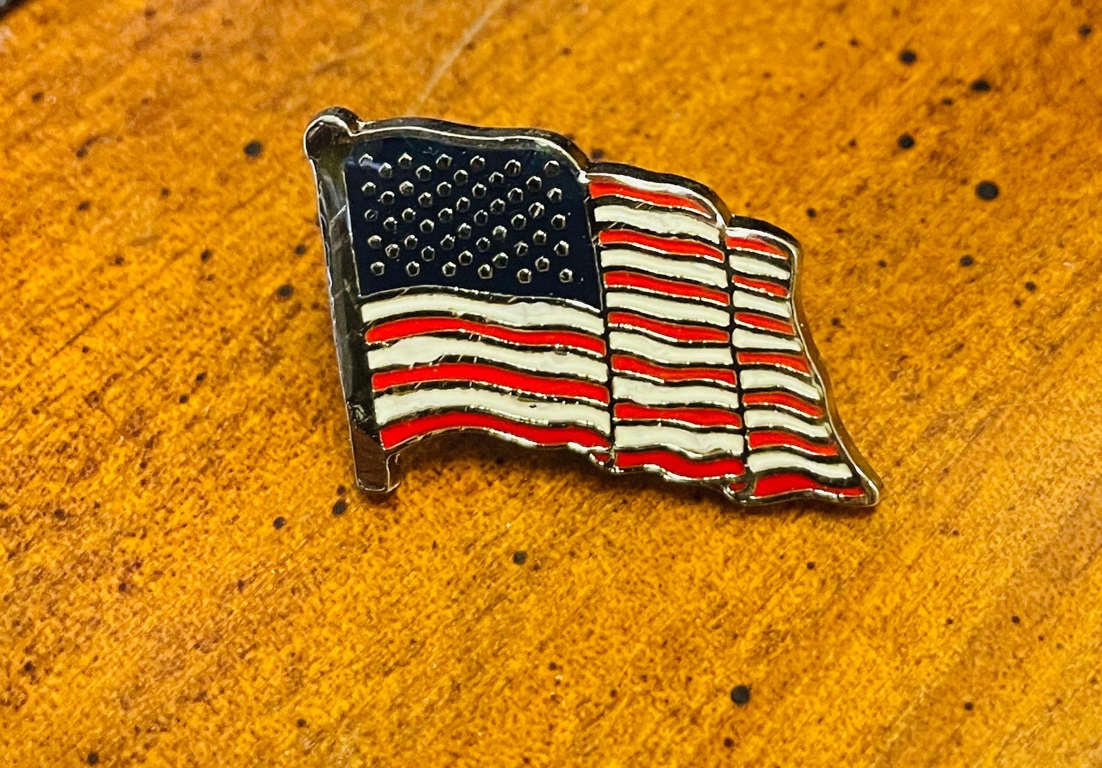 American or Eagle Flag Lapel Pin: Patriotic Cloisonné Pin - Etsy
