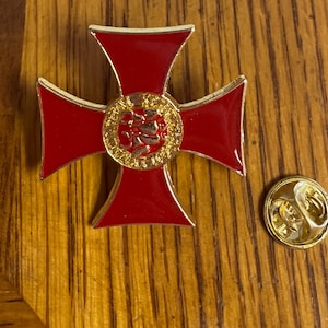 Knights Templar Cross Lapel Pin: Christian Religious Cloisonné Pin - Etsy