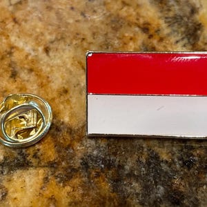 Indonesia Flag Lapel Pin: Hand Stamped Cloisonné Pin - Etsy