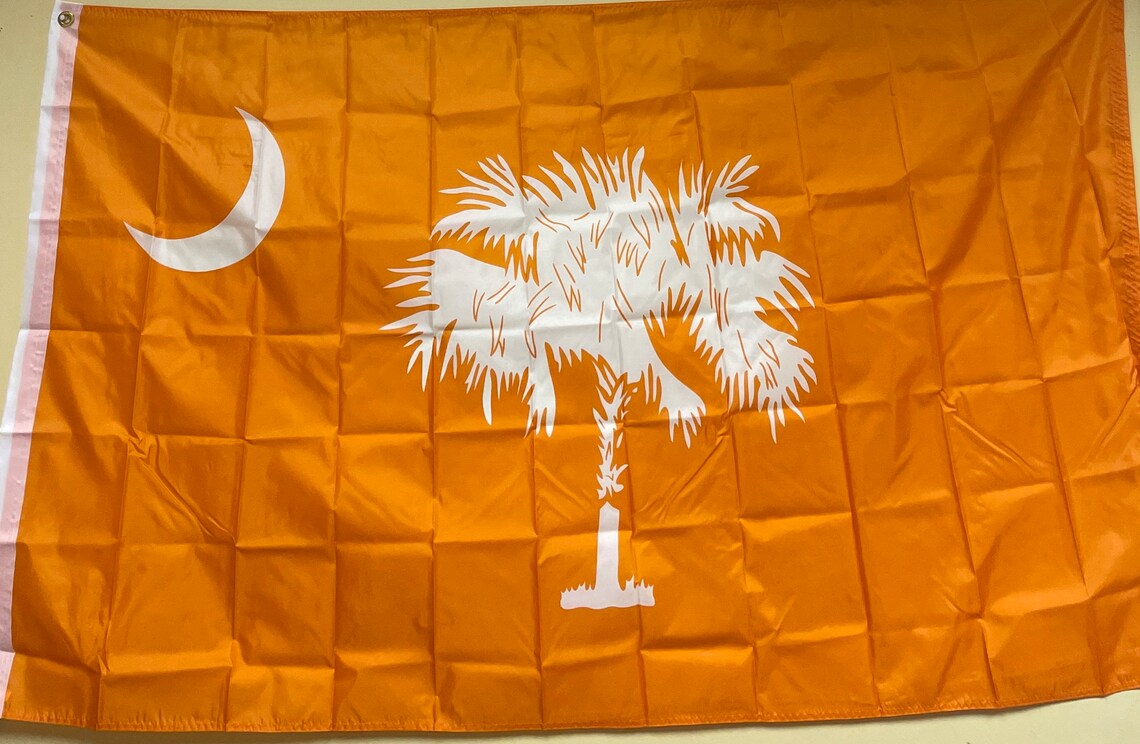 South Carolina State Flag: Historic Palmetto Tree Design With Grommets ...
