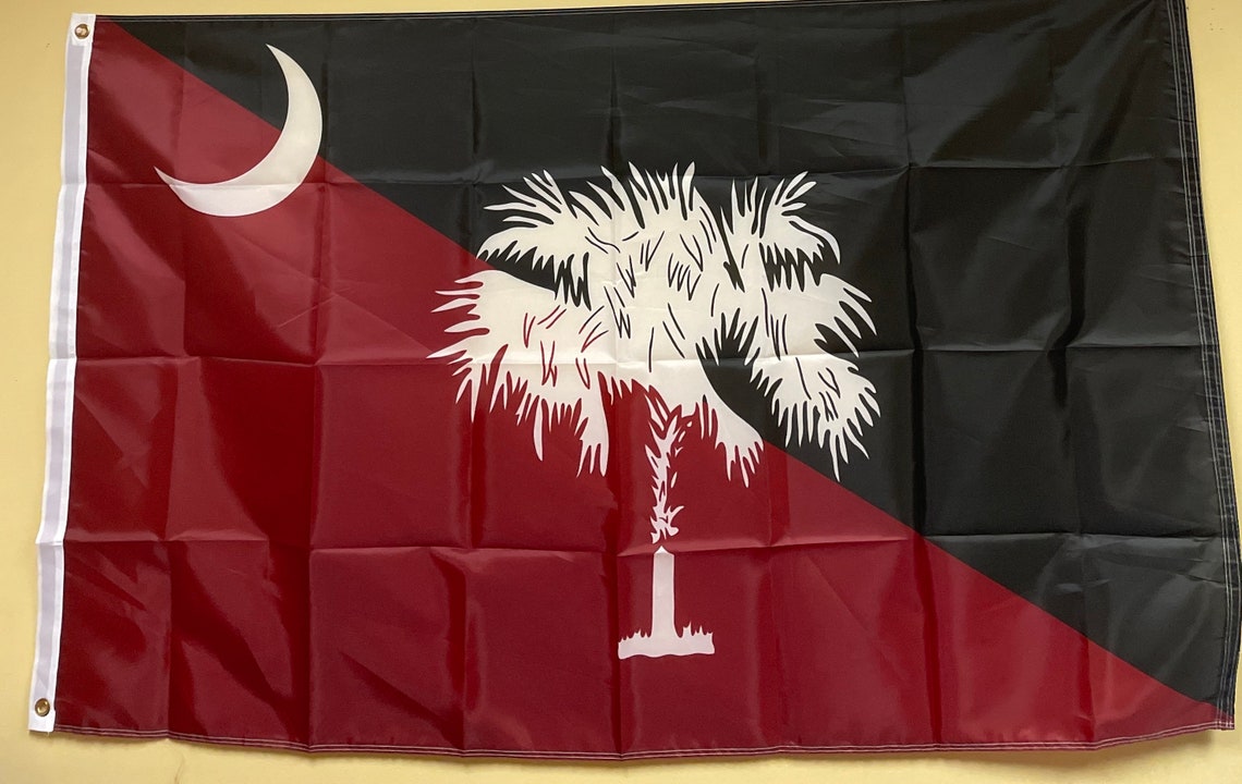 South Carolina State Flag: Historic Palmetto Tree Design With Grommets ...