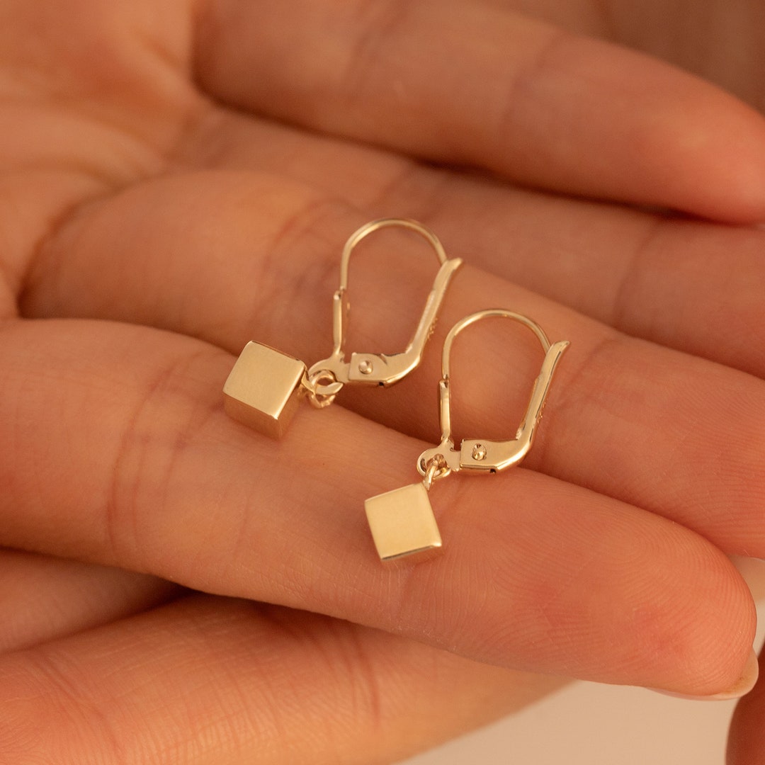 14K Solid Gold Cube Drop Earrings: Minimalist Geometric Jewelry - Etsy