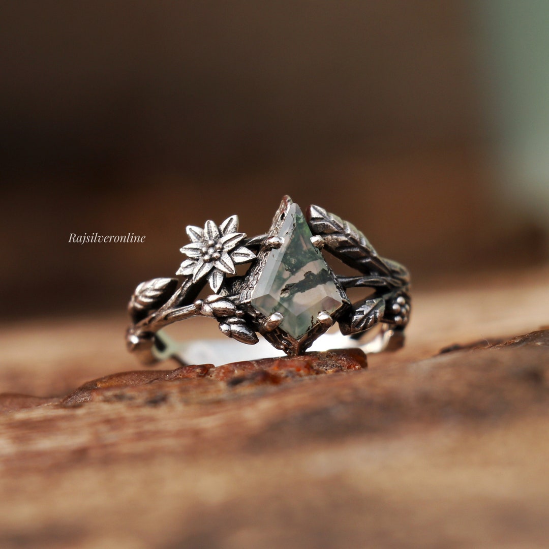 Kite Cut Moss Agate Ring, Silver Flower Ring, 925 Sterling Silver Ring ...