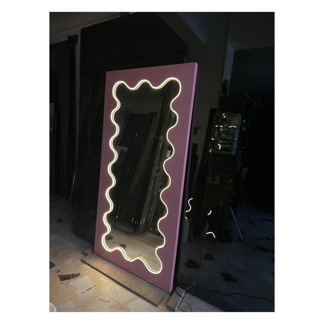 Led Lighted Floor Length Mirror Illuminated Squiggle Full Length Mirror ...