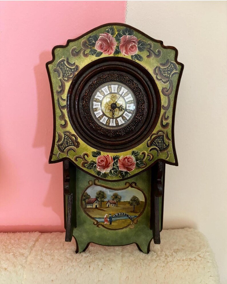 Antique Hand-painted Wall Clock, Vintage Handmade Retro Wall Watch ...