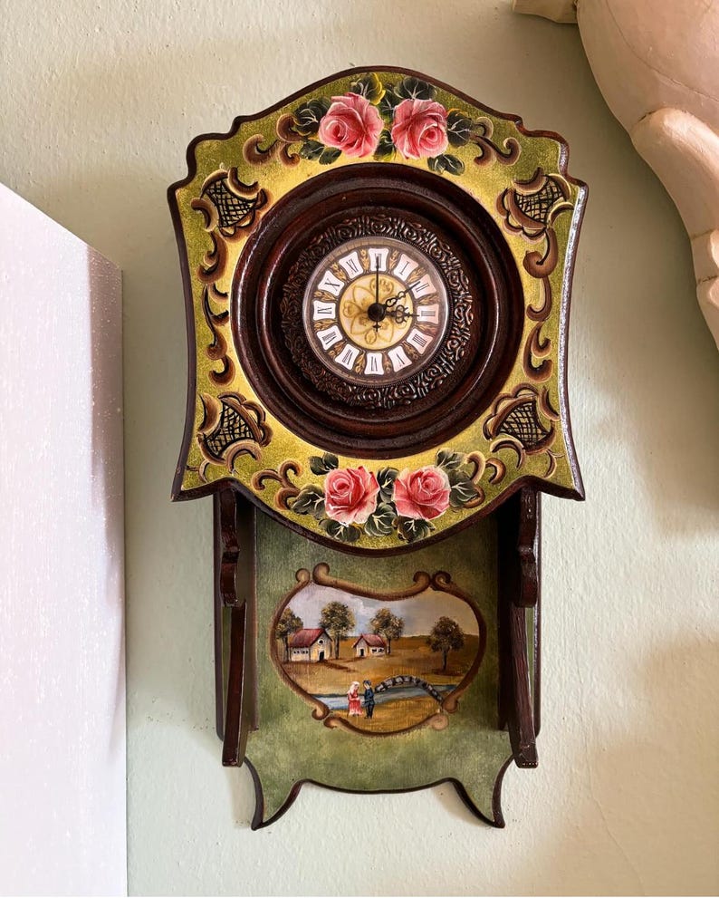 Antique Hand-painted Wall Clock, Vintage Handmade Retro Wall Watch ...
