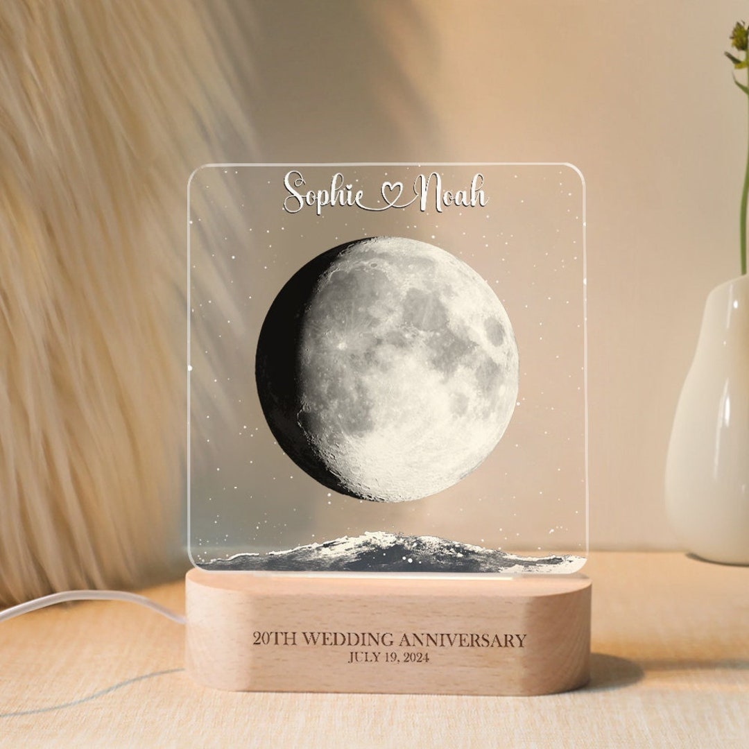 Personalized Couple Moon Phases Night Light, Custom Couple Gift, Moon ...