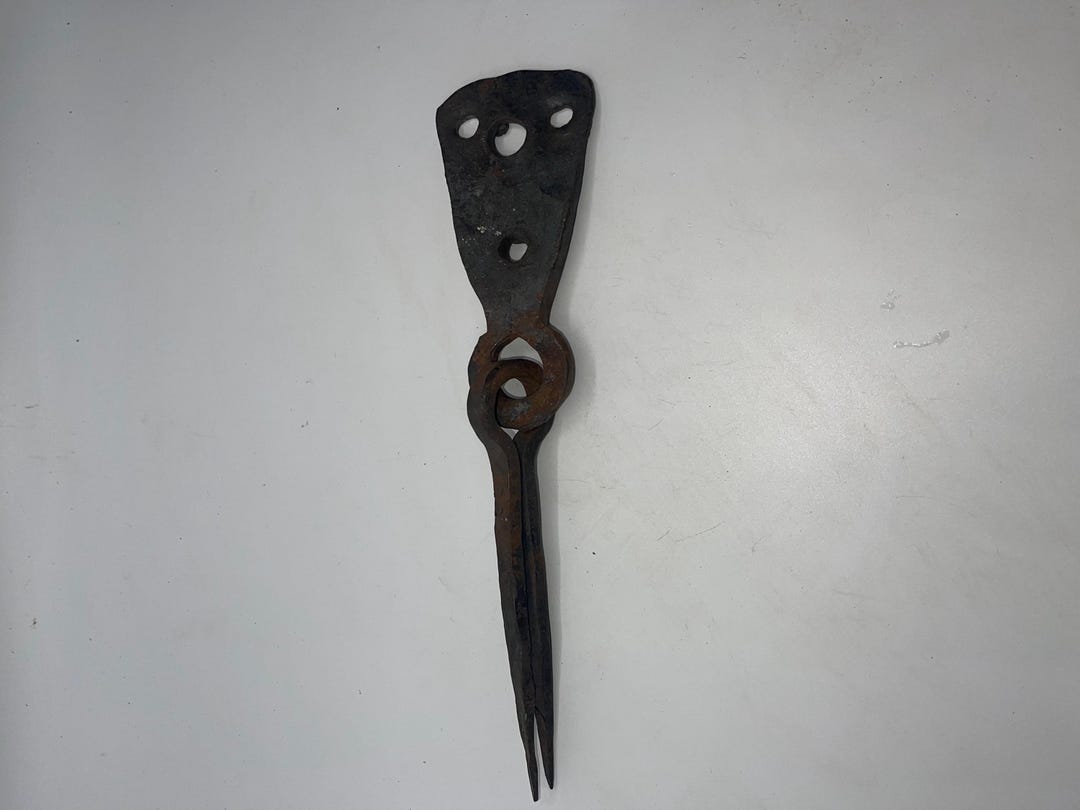 Vintage Black Metal Hinge With Triangle Head 10 Inches - Etsy