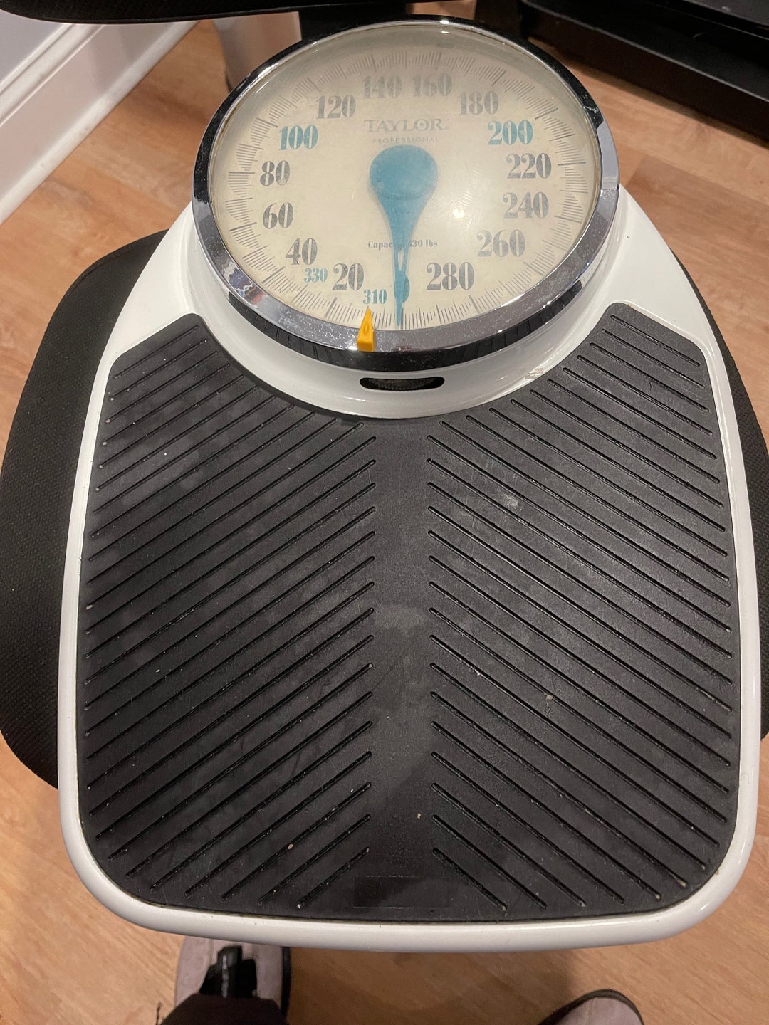 Vintage Taylor Professional Weight Scale Capacity 330 Lbs. Analog Bath ...