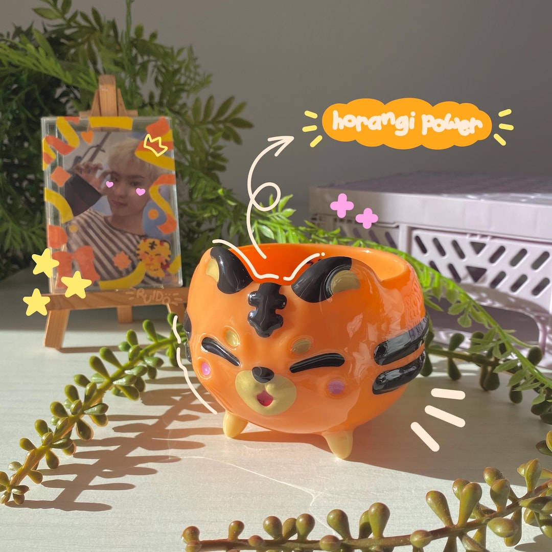 Hoshi-inspired Tiger Pot | Adorable 'horanghae' Planter | Handmade Desk ...