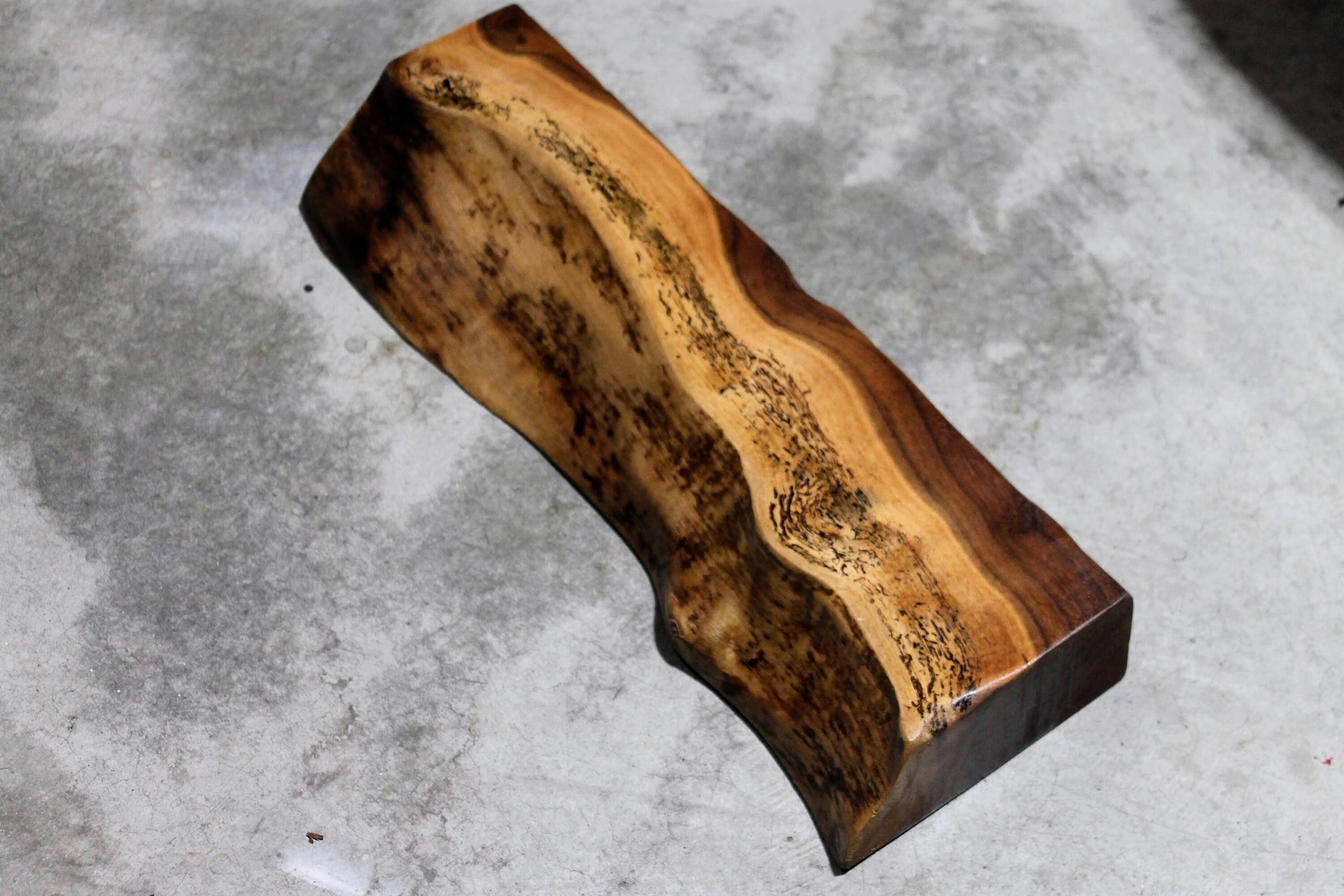 Live-edge Red Elm Rifle/pistol Mounting Rack 20l - Etsy