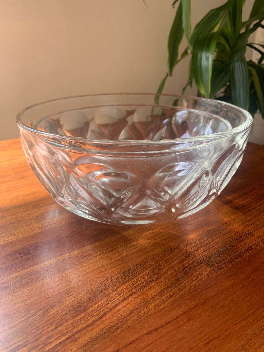 PYREX -tear Drop Bowls - Pyrex Ovenware - 2 Nesting Bowls - Etsy