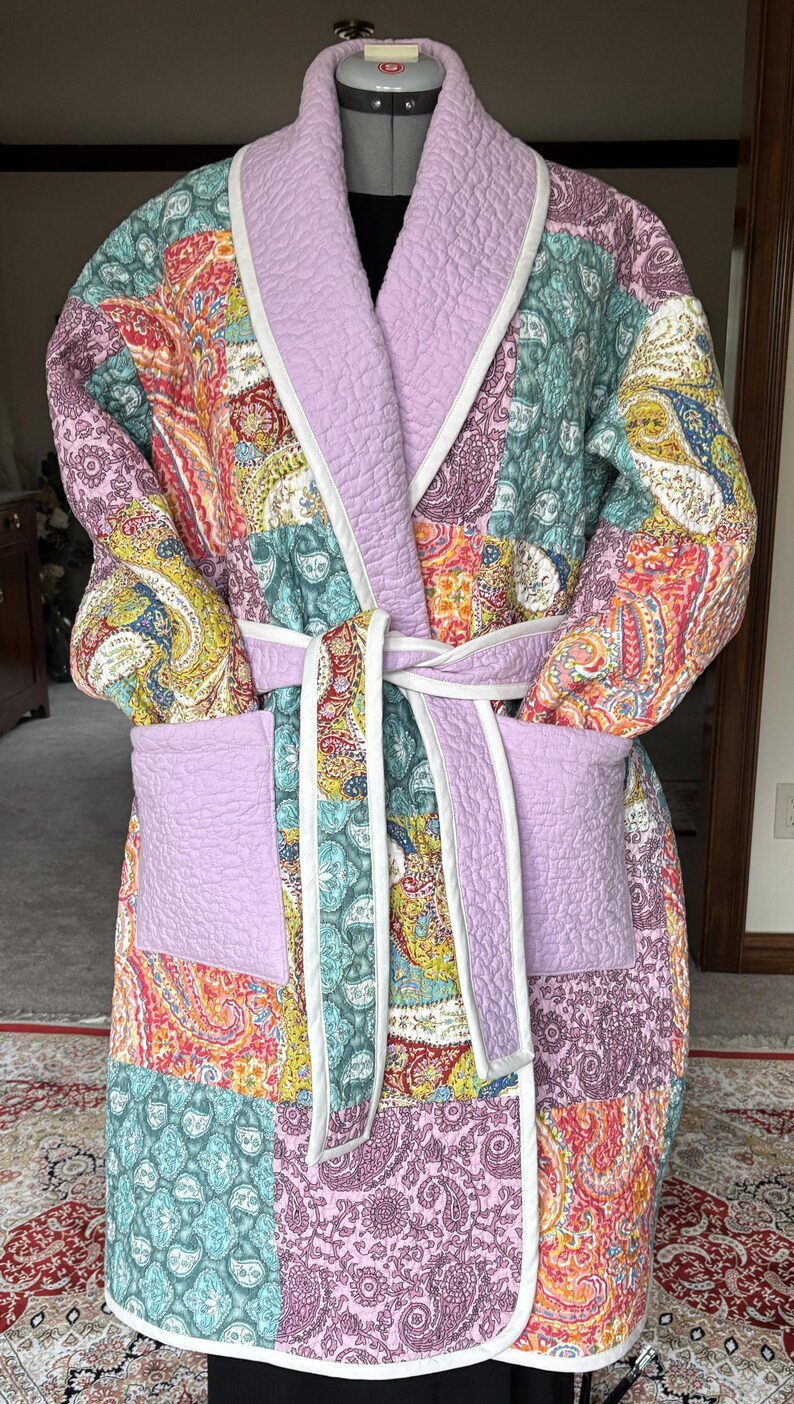 One-of-a-kind Old Quilt Housecoat (robe) - Etsy