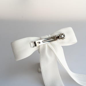 Elegant White Velvet Bow Barrette Long Bow With Tails Grace Bow ...