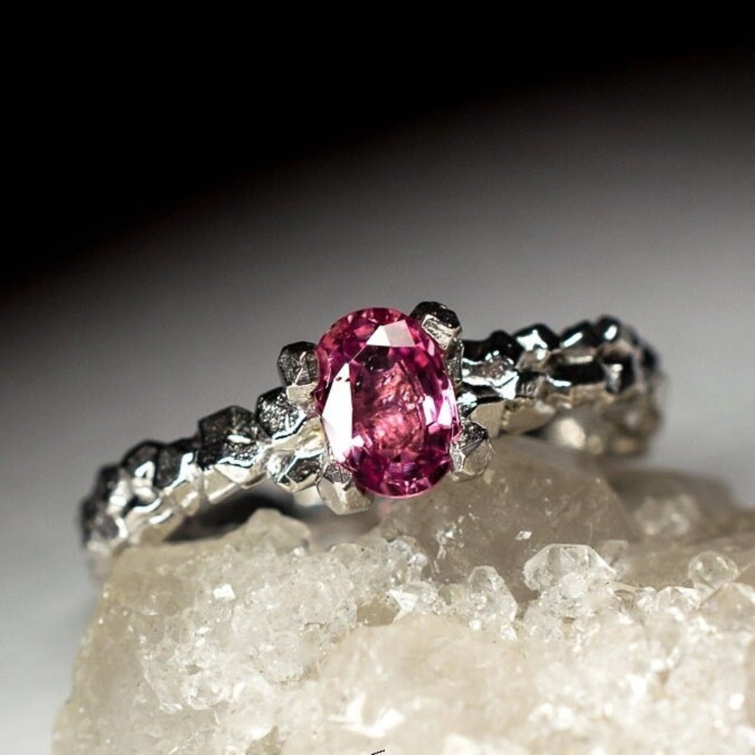 Pink Sapphire Silver Ringm, Classic Oval Cut Hot Pink Natural Sri ...