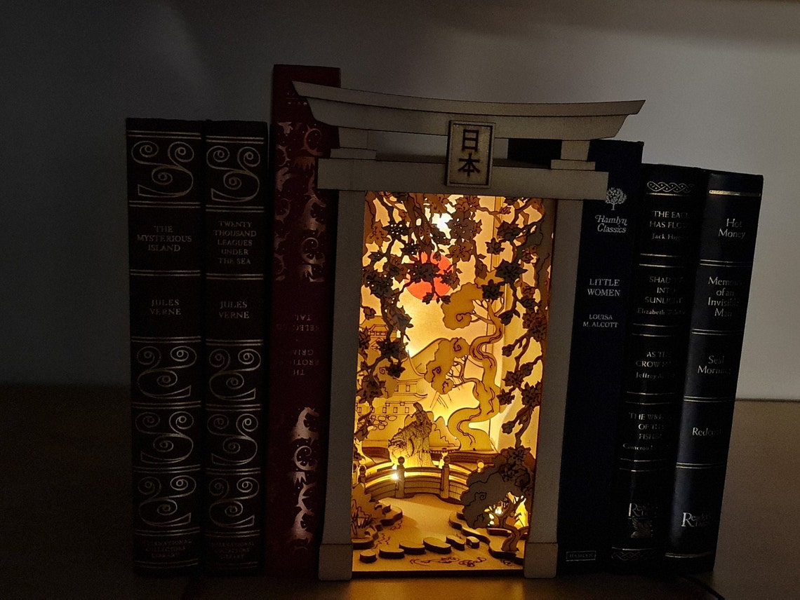 Book Nook / Diorama Japanese Book Nook Kit/ Bookshelf | Etsy UK