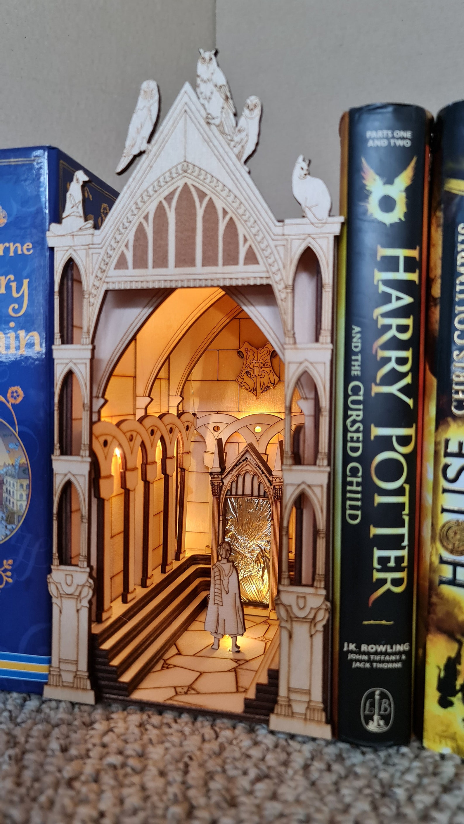 Magic Mirror DIY Book Nook / Diorama Kit | Cornel73 - Etsy