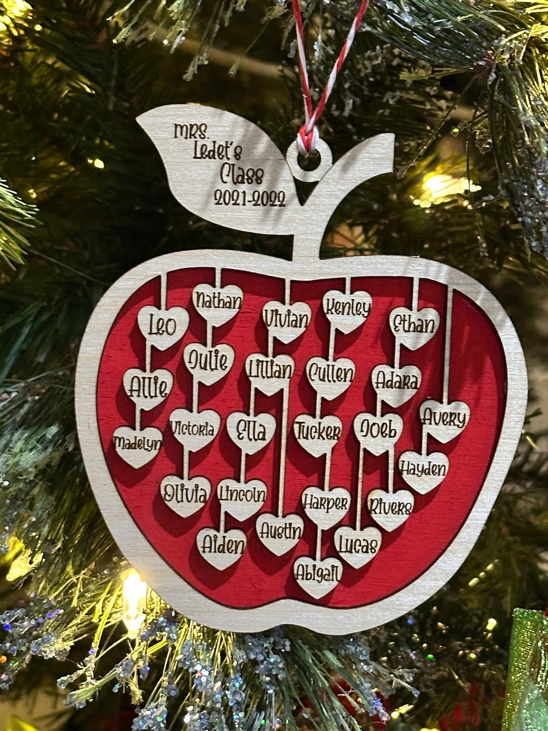 A Customized Teachers Christmas Ornament,class Name Ornament Teacher ...