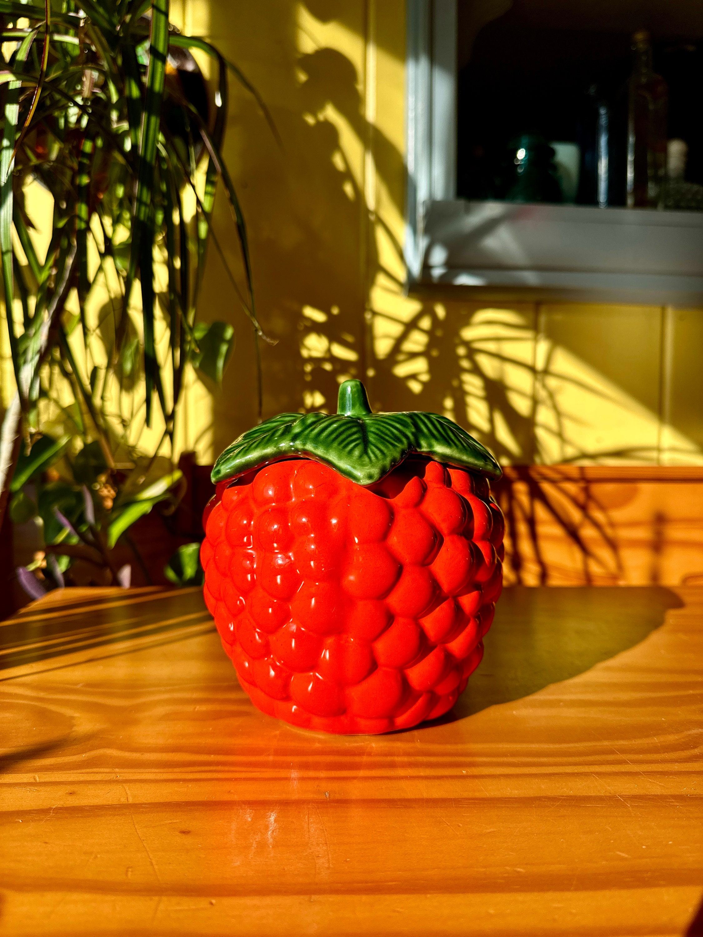 Beautiful Vintage House of Webster Ceramic Strawberry/raspberry ...