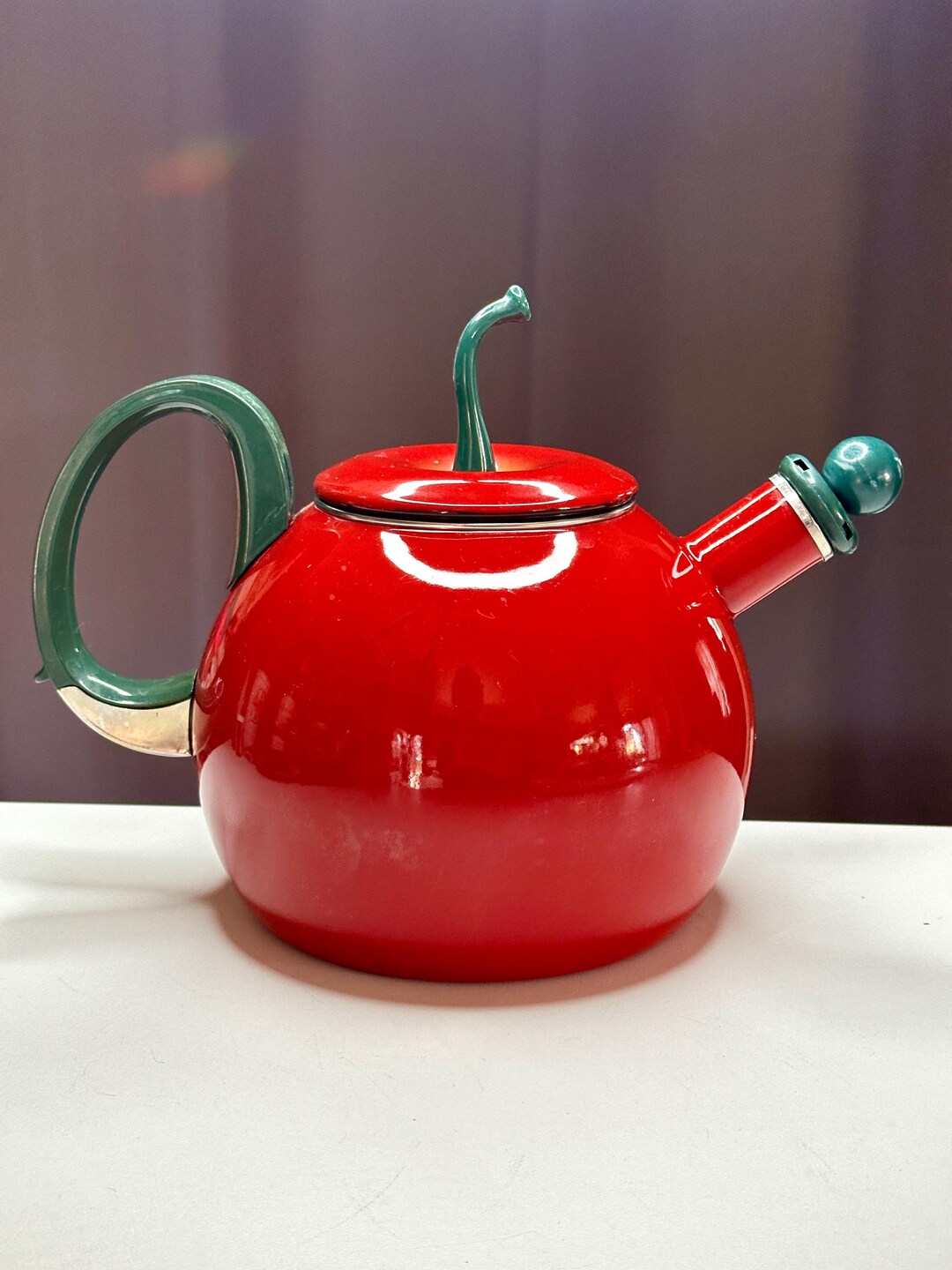Adorable Vintage Copco Red Apple Whistling Tea Kettle/vintage Tea ...