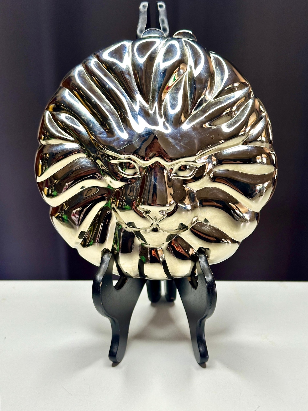 Vintage Lion’s Head Hard Shell Purse | Silver Metal Clutch With Chain ...