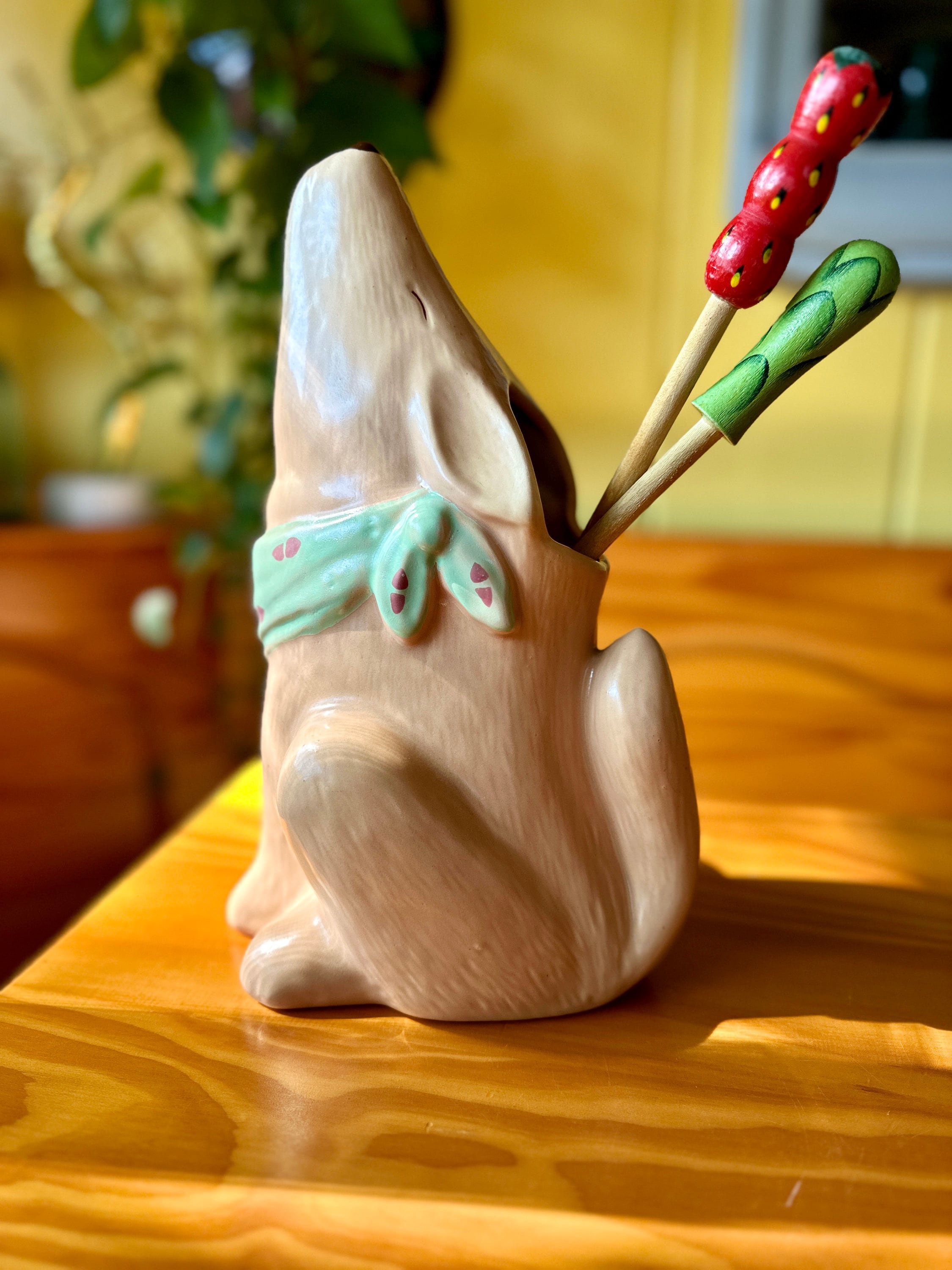 Vintage Set of Two Treasure Craft howling Coyotes Cookie Jar and ...