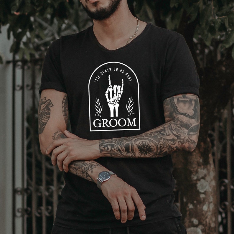 Spooky Bride and Groom Couple Design Spooky Bride Spooky - Etsy