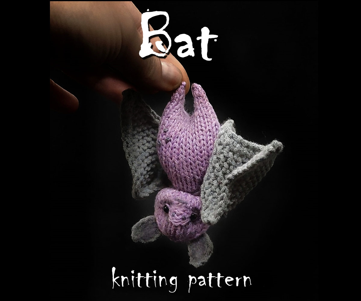 Bat Pattern, Realistic Halloween Home Decor. Knitting Pattern for ...