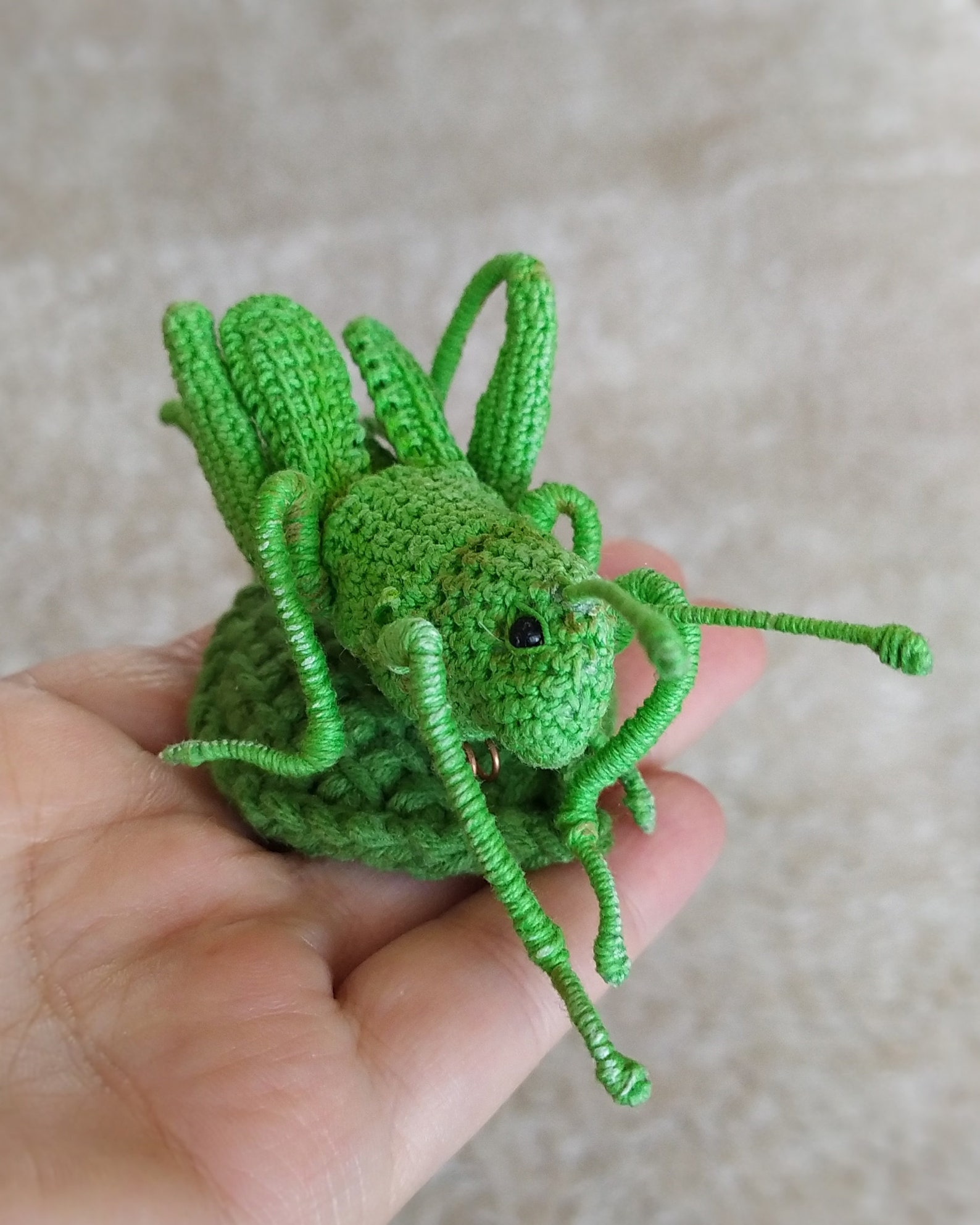 Grasshopper Crochet Pattern for Insect Brooch. Green Keychain - Etsy