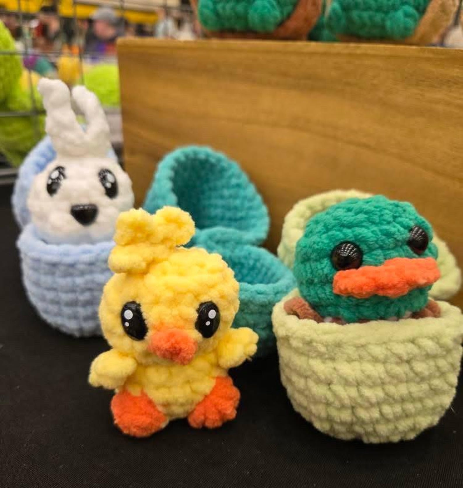 Peek A Boo Eggs Crochet Pattern - Etsy