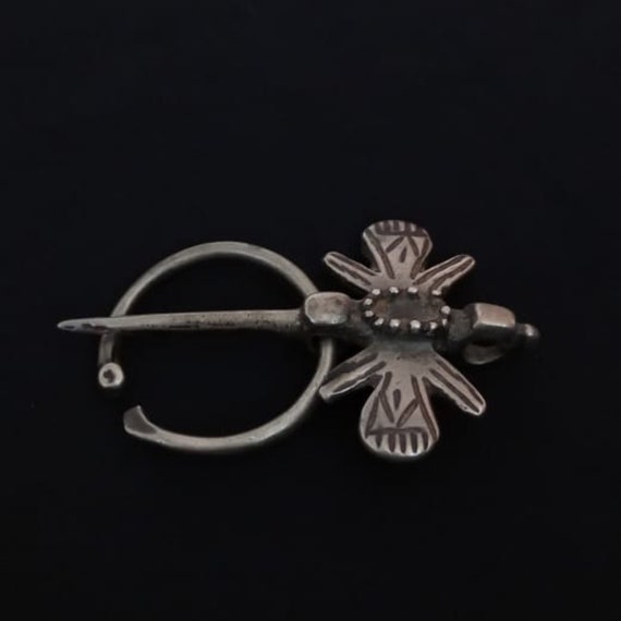 Antique silver berber fibula (tazarzit) from MOROCCO.… - Gem