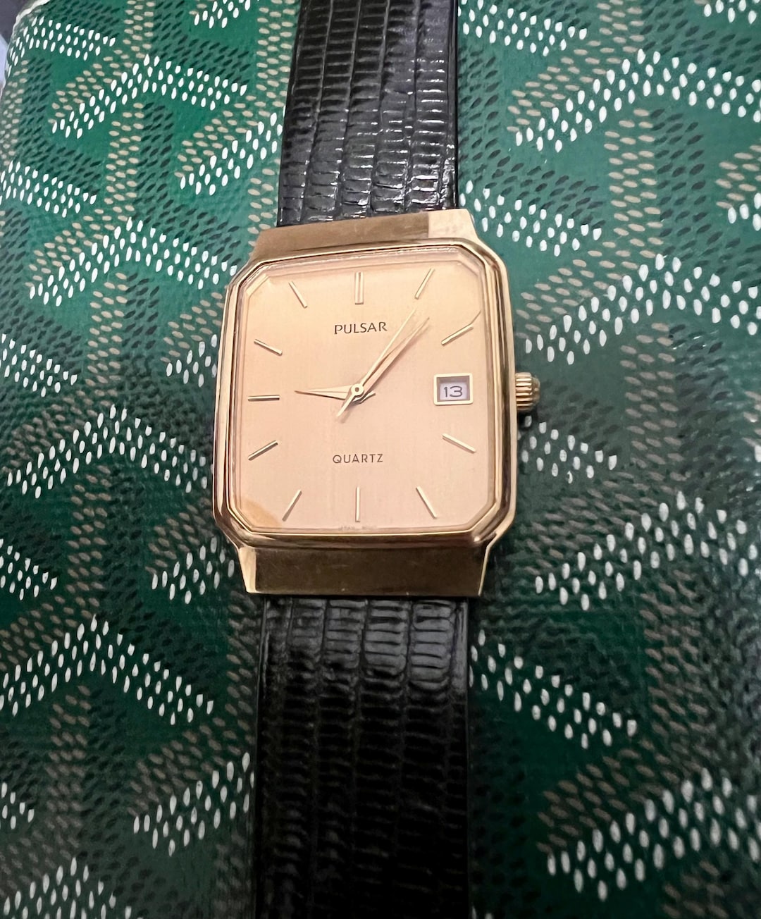 Mens Pulsar Tank Quartz Watch Battery Just Replaced Runs Excellent ...