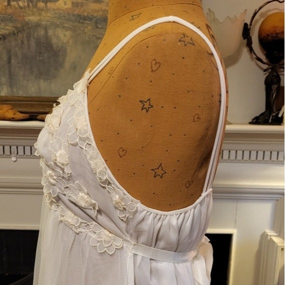 Vintage Molla Kaye white short Peignoir Set - Gem