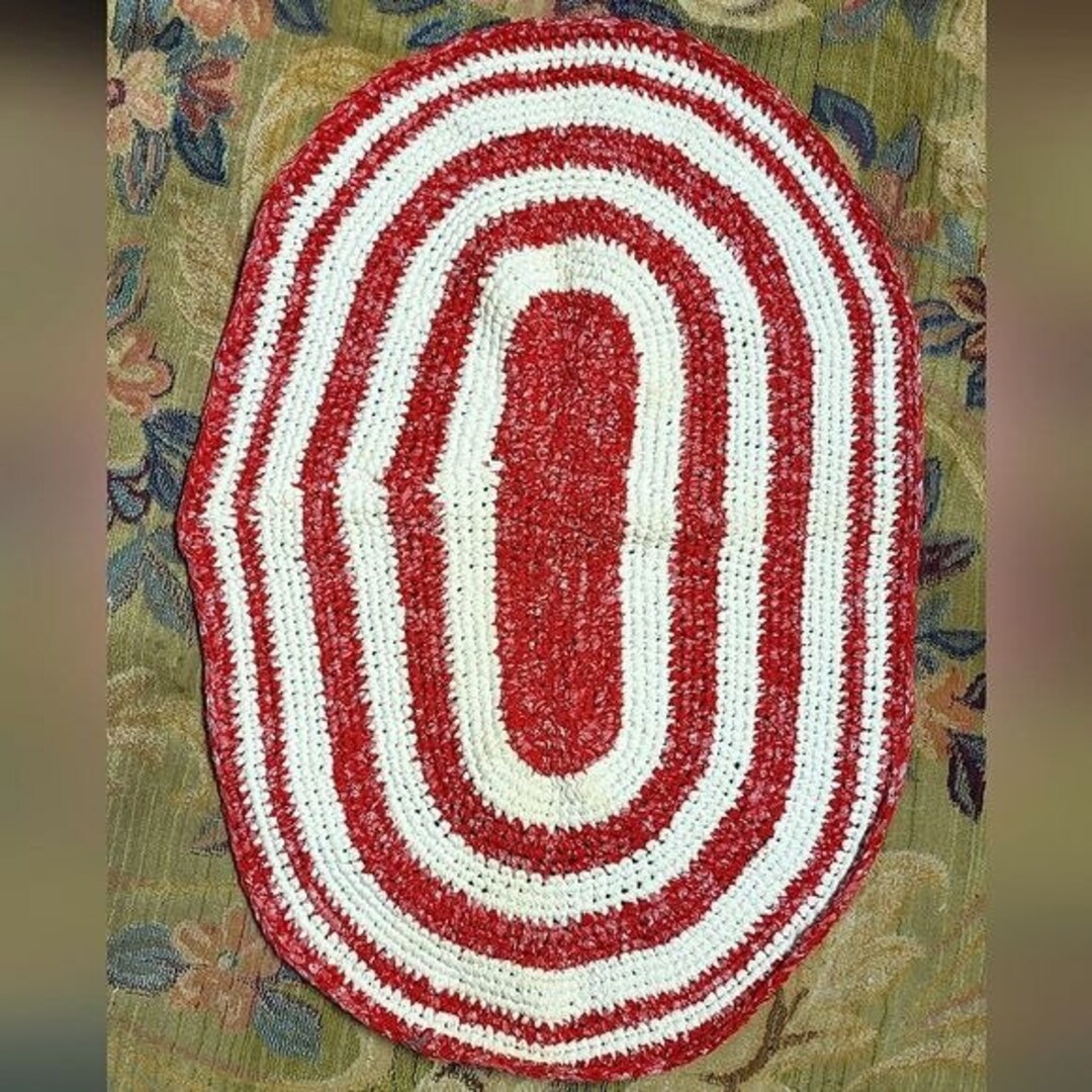 Vintage Handmade Braided Rag Rug Red & White Oval - Etsy