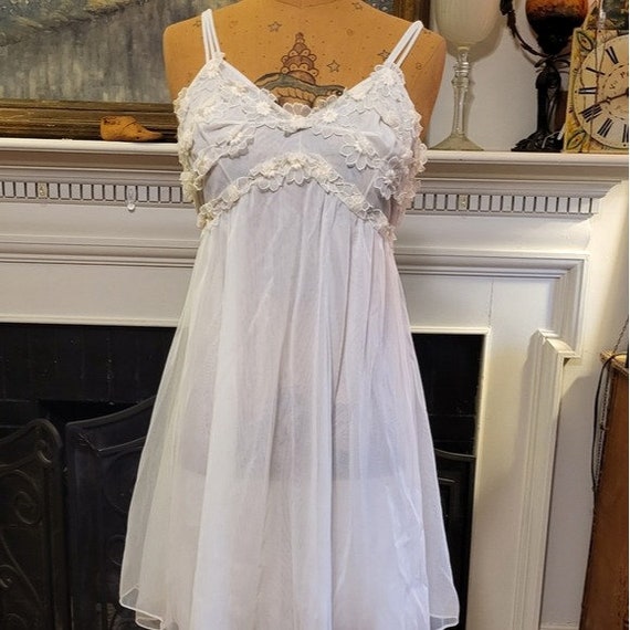 Vintage Molla Kaye white short Peignoir Set - Gem