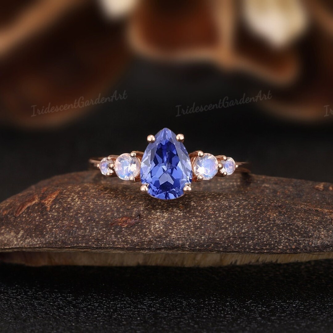 Unique Sapphire Engagement Rings Vintage Blue Gemstone Wedding Ring Art ...